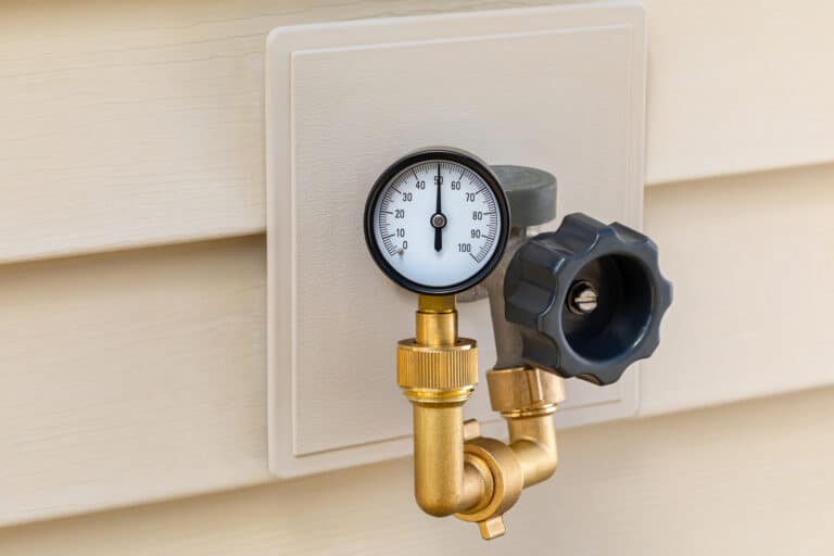 Water Pressure Regulator Benefits for Every Household - Punctual ...