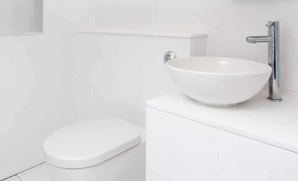 Top 10 Benefits Of Using Low-Flow Toilets And Faucets - Benjamin ...