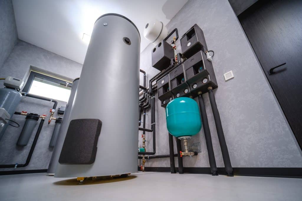 Guide To Electric Water Heaters - 12 Types of Water Heating - Benjamin ...